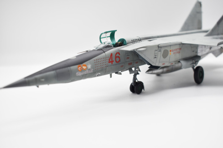 TINAMI - [モデル]Revell 1/72 MiG-25 RBT