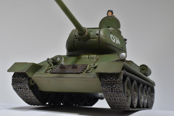 TINAMI - [モデル]タミヤ 1/48 T-34-85