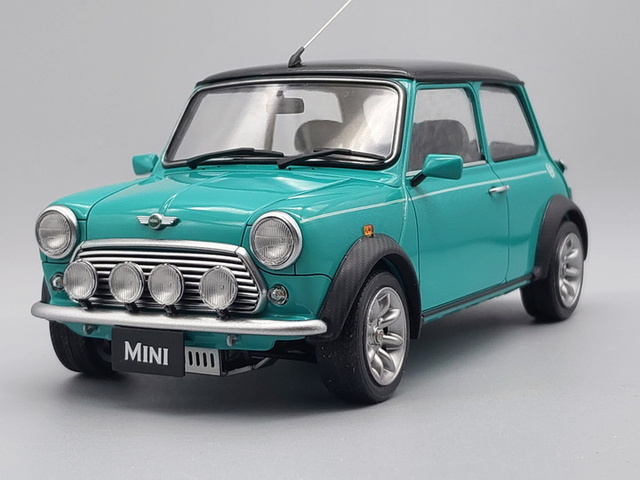 TINAMI - [モデル]1/24 ミニクーパー スポーツパックリミテッド （1998）