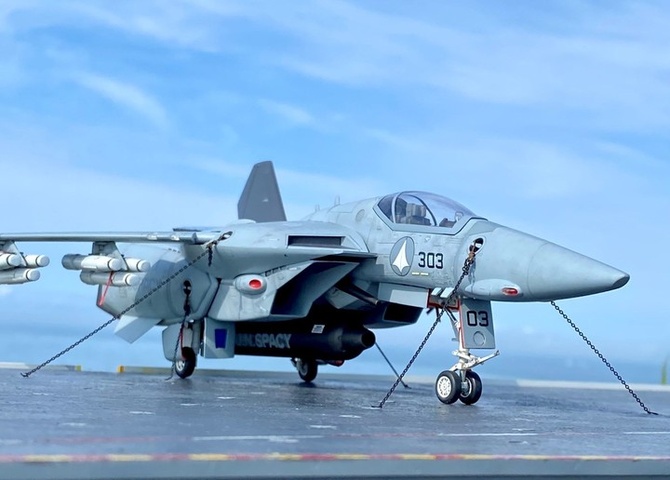 TINAMI - [モデル]VF-1J VALKYRIE on the DECK