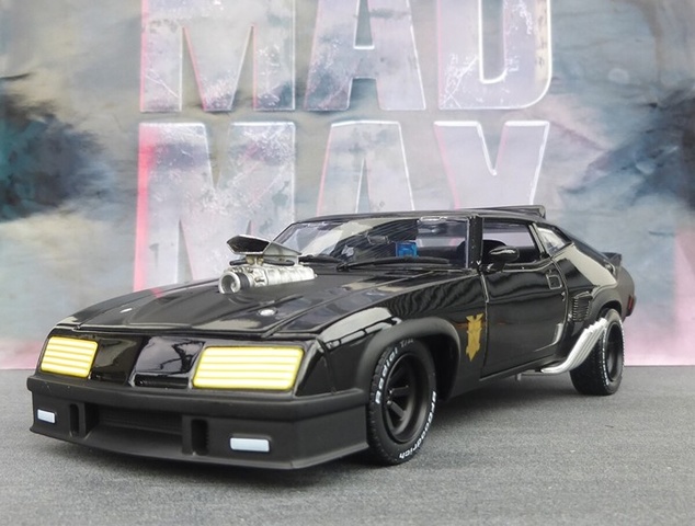 TINAMI - [モデル]1/24 MADMAX インターセプター