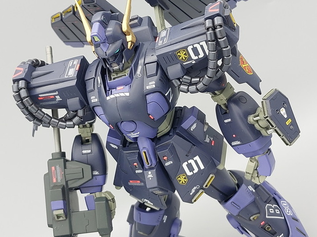 TINAMI - [モデル]1/100 XM-05 ベルガ・ギロス 黒の部隊 ザビーネ機
