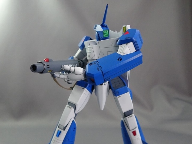 TINAMI - [モデル]PLAMAX 1/72 VF-1A バトロイドバルキリー マクシミリアン・ジーナス機