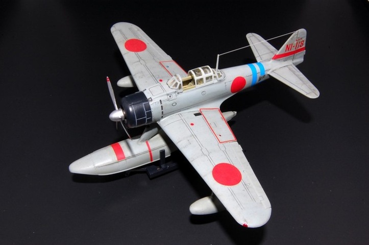 TINAMI - [モデル]LS 1/72 2式水戦