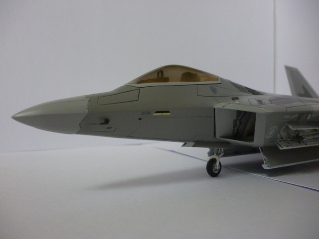 TINAMI - [モデル]1/72 F-22 Raptor