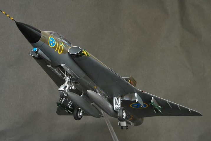 TINAMI - [モデル]J35F ドラケン