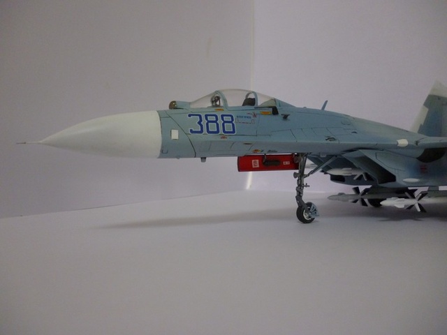 TINAMI - [モデル]1/72 Su-27 Flanker-B