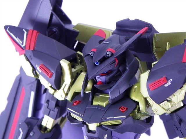 TINAMI - [モデル]1/100 ガンダムアストレイゴールドフレーム天