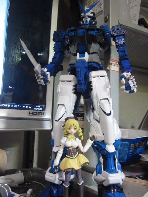 TINAMI - [モデル]PGブルーフレーム製作中1