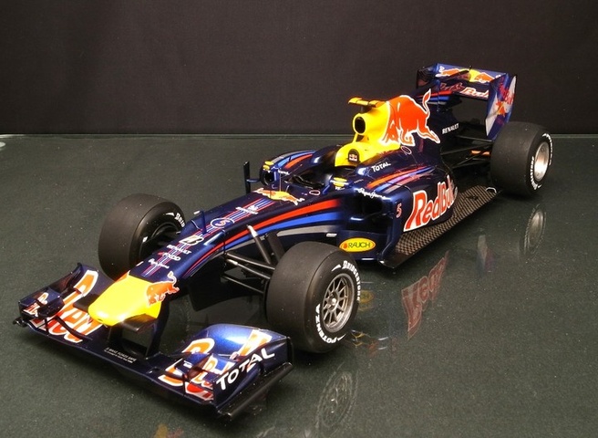 TINAMI - [モデル]REDBULL RENAULT RB6 1/20 タミヤ
