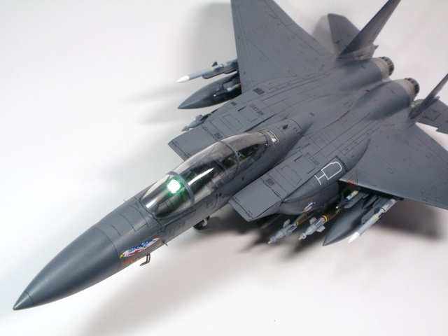 TINAMI - [モデル]1/72 F-15E w/Bunker Buster