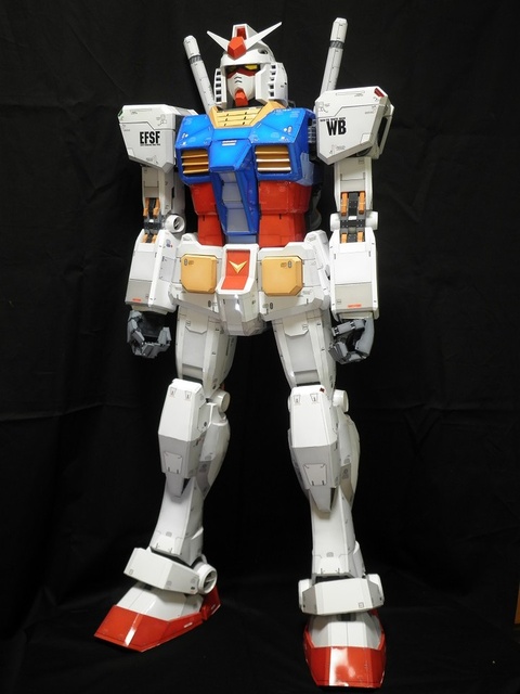 TINAMI - [モデル]1/20スケール ペーパークラフト RX-78-2 ガンダム
