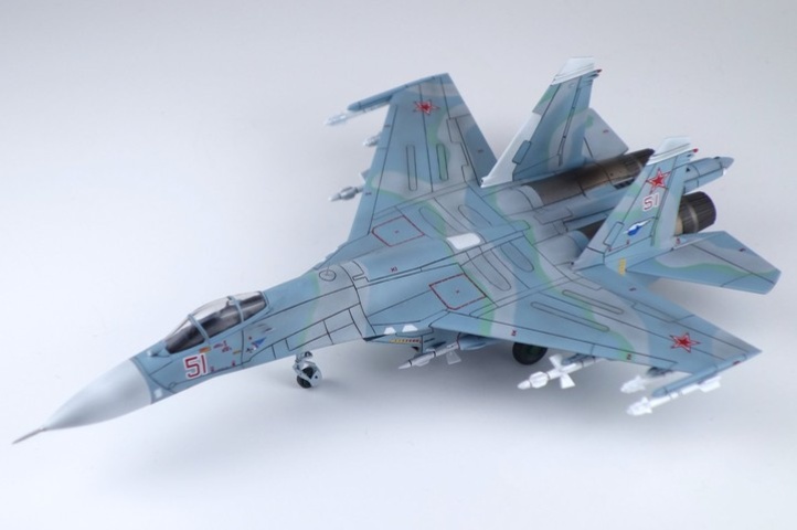 TINAMI - [モデル]スホーイ Su-27 フランカーB トランペッター 1/144