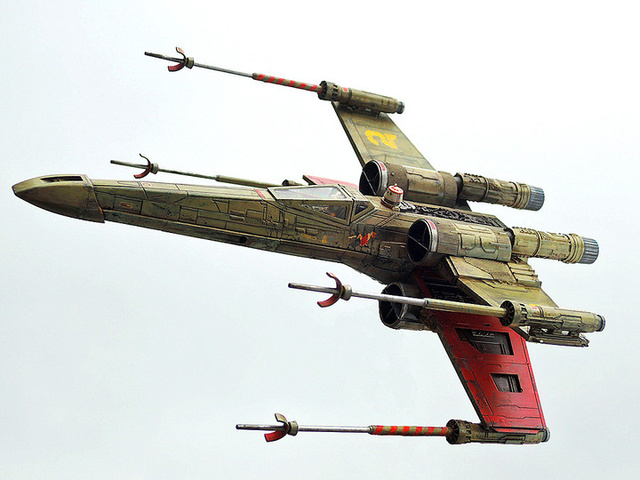 TINAMI - [モデル]1/72 X-WING STARFIGHTER