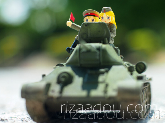 TINAMI - [モデル]Zhukov and Konev with T34