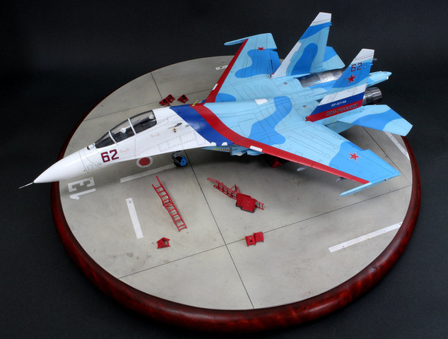 TINAMI - [モデル]Su-27UB '62 Red' 968th IISAP