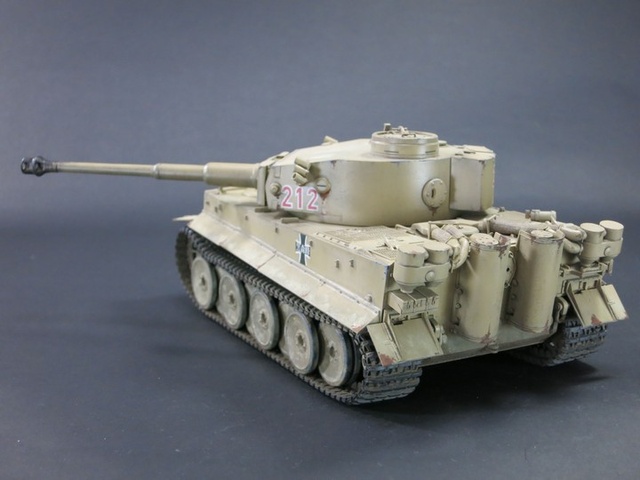 TINAMI - [モデル]1/35 ティーガーⅠ 黒森峰仕様