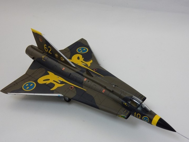 TINAMI - [モデル]J-35J DRAKEN "SWEDISH AIR FORCE Div.3/F10"