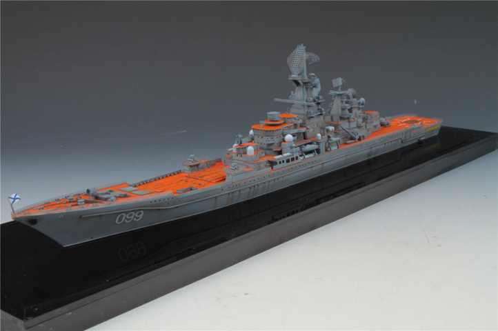 TINAMI - [モデル]1/700 キーロフ級ミサイル巡洋艦 ピョートル・ヴェリキー