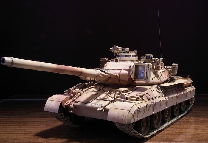 TINAMI - [モデル]1/35 AMX-30B2 湾岸戦争 MENGMODEL