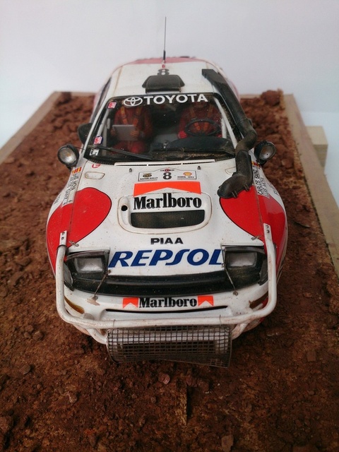 TINAMI - [モデル]ST185 '92 SAFARI RALLY