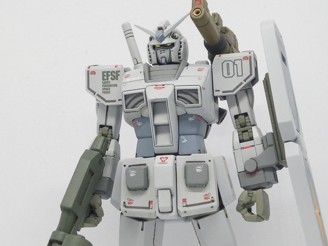 TINAMI - [モデル]1/144 RX-78-01 ガンダムFSD ルナツー試験仕様