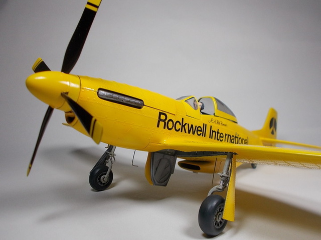 TINAMI - [モデル]レベル 1/32 アクロバットムスタング