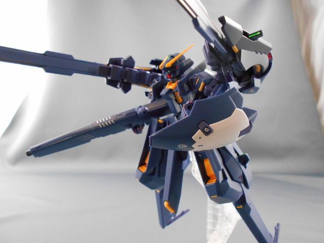 TINAMI - [モデル] HG 1/144 ガンダムTR-6[ヘイズルⅡ]